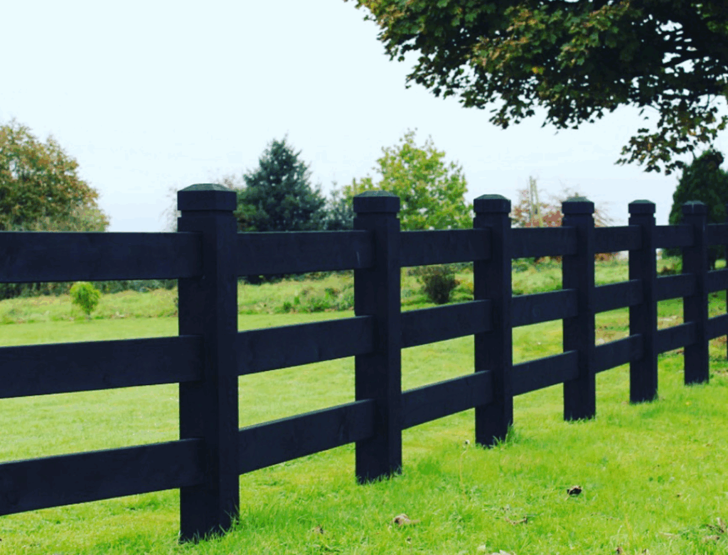 Wood Fencing in Charleston, SC | Quality Fence & Custom Outdoors